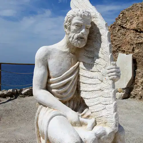 მითი ცის დამპყრობელ თავხედებზე – historyplusart